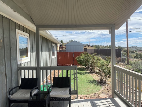 Charming 3-bedroom House With Wifi, Ac In Welcoming Gallup - Gallup, NM