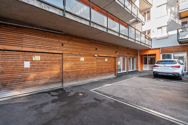 Apartamento 'Aldars 9' Con Terraza Privada, Wi-fi Y Aire Acondicionado - Munich