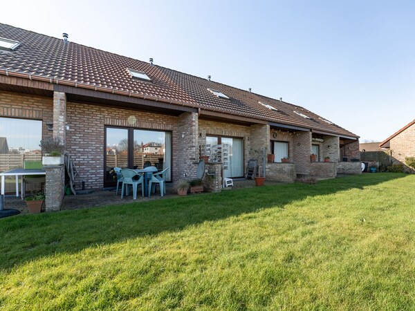De Golfbreker By Interhome - Oostende