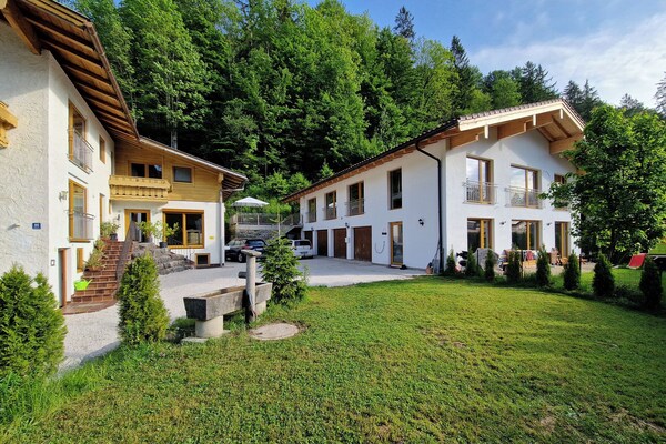 4* Ferienwohnung "Watzmannblick"  Geräumige, Lichtdurchflutete Unterkunft Mit B - Bischofswiesen