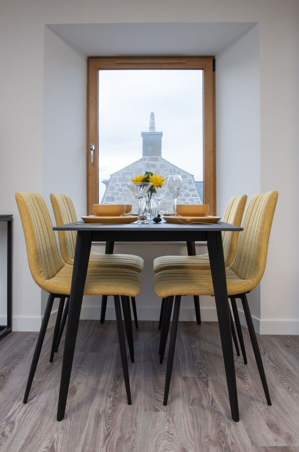 Joli Appartement Pour 4 Personnes Avec Wifi, Tv Et Parking - Lossiemouth