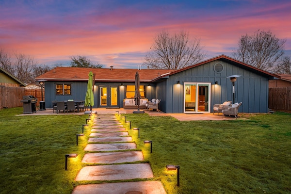 Das Blaue Haus - Close To Wine Route - Fredericksburg, TX