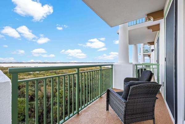 Luxury Condo Retreat In Merritt Island - Cocoa, FL