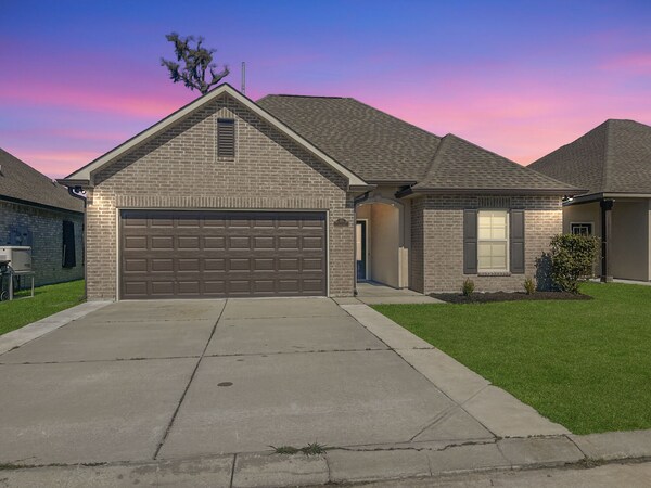 Charming Louisiana Getaway  Comfort & Southern Hospitality! In Houma, La - Houma, LA