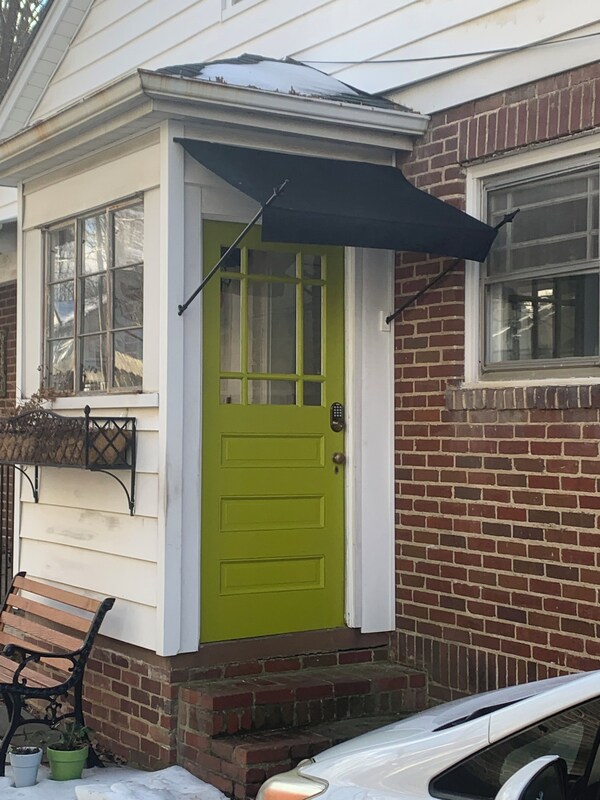 Charming 1 Bedroom 1926 Apt In Historic Lindley Park Is Close To Everything. - Lake Higgins