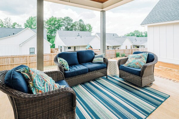 Stark Landing Is A Brand New Modern Home Located In The Heart Of Starkville! - Starkville, MS