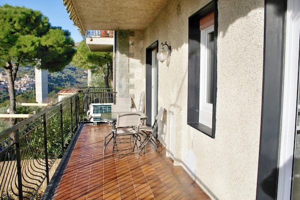 Two-room Apartment Surrounded By Greenery, With Large Terrace Overlooking The Sea And Private Parking Space, - Bordighera