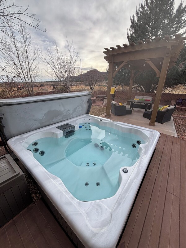 Gunsmoke Hideout - Kanab, UT