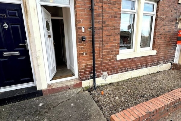 Spacious 2 Bed House, Gateshead - Newcastle upon Tyne
