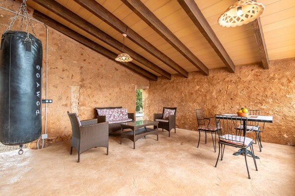 Casa Rural 'Can Mayol' Con Vistas A La Montaña, Wi-fi Y Aire Acondicionado - Las Salinas