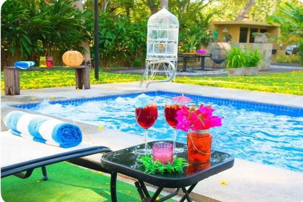 Hermosa Casa 3 Recámaras Rodeada De Naturaleza Con Piscina Compartida, Wifi, Ac. - Colima