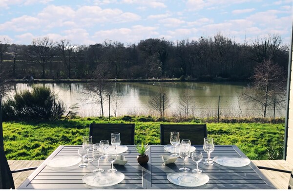 Le Refuge Du Lac*wellness & Comfort With Breathtaking View Of The Lake*near The Sea - Vendée