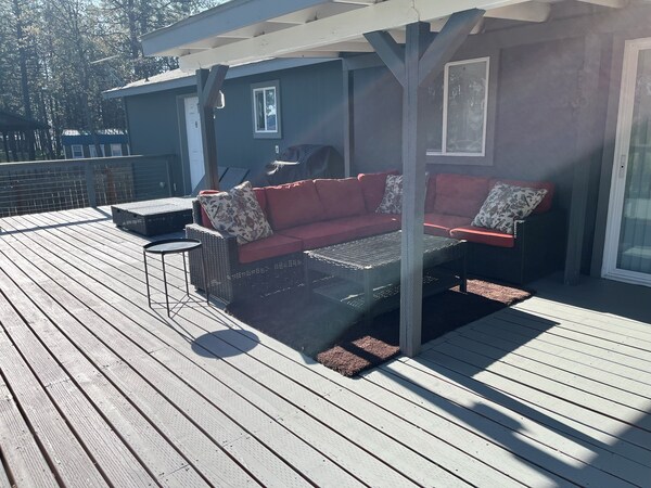 Pine Hollow Lakehouse Retreat - White River Falls State Park, Maupin