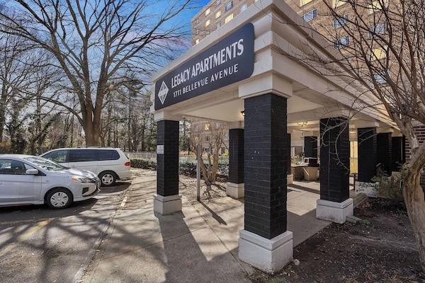 Legacy At Imperial Village 1109 I 1 Bed 1 Bath - Richmond, VA