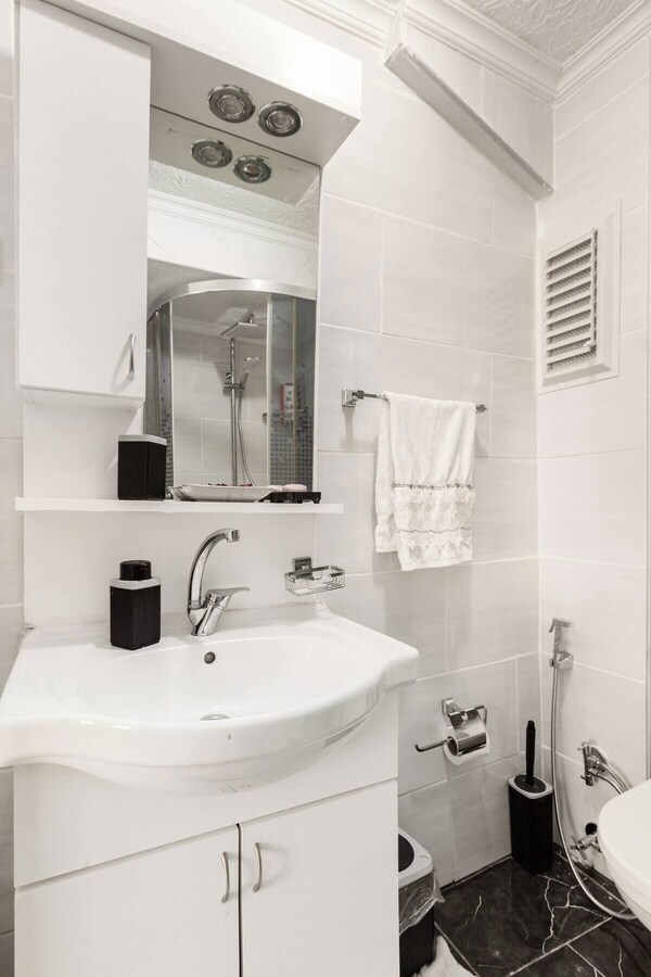 Practical And Cozy Flat Near Taksim İstiklal - Cihangir