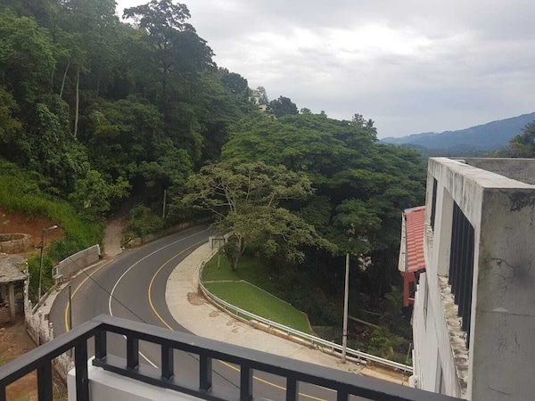 Kandy Home - Kandy