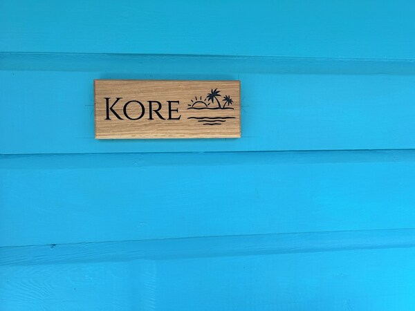 Less Than 5 Minutes Walk To The Sea. Kore Is A Charming 2-bedroom Chattel House. - Barbados