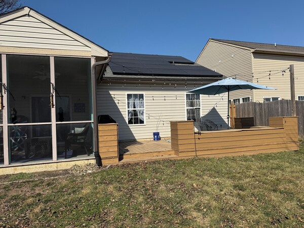 Cozy 3-bedroom House Near Ruoff - Fishers, IN
