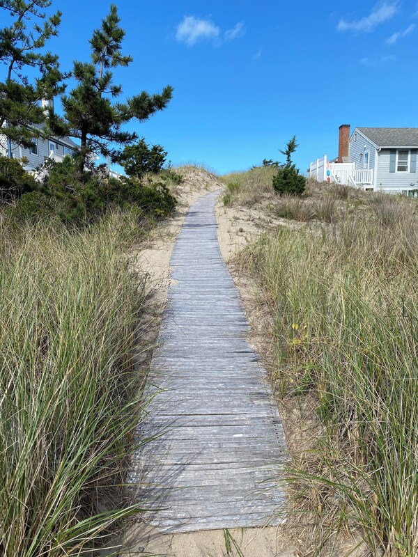 Sagamore Beach Large Group Rental Across From Private Beach! - Massachusetts