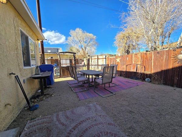 Artsy&historic 3br+3ba On Site Parking! No Stairs! - Bisbee, AZ