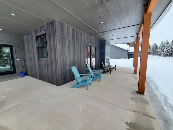 Modern Home ~ Pet Friendly ~ In-law Suite - Seeley Lake, MT