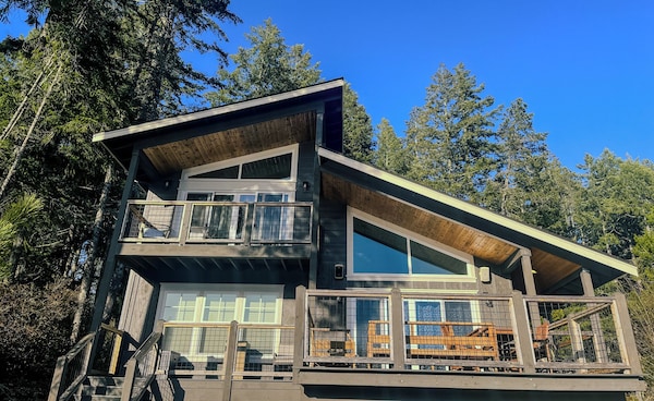 Luxury Lakehouse On Maggie Lake W/ Ac, Outdoor Fireplace, Bbq & Water Activities - Twanoh State Park, Union