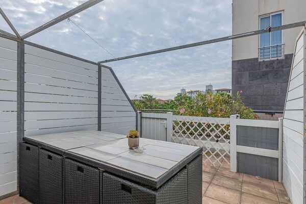 Appartement à Agde Avec Jardin - Vias