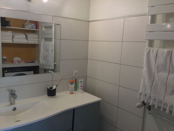 Appart Au Coeur De Ville 6/8 Pers 92 M2 Kitchen Living Room Dining Room 3 Bedrooms - 브히앙쏭