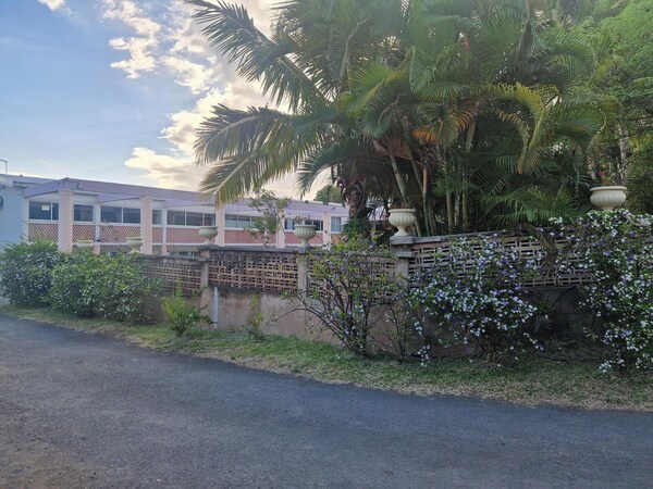 Appartement Spacieux Et Calme Aux Abords De La Rivière. - Saint-Pierre