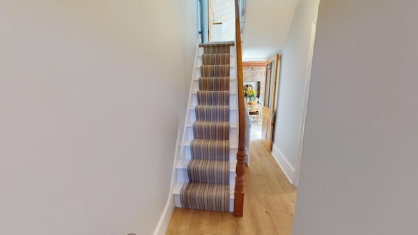 Bubblegum Cottage, A Cosy, Pet Friendly Seaside Retreat In The Heart Of St Ives - St Ives