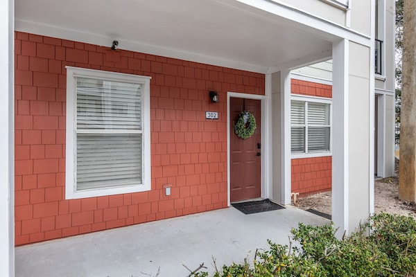 Cozy Uf Condo Near Shands, Uf, Va On Archer Road ! - Gainesville, FL