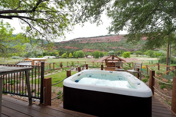 Private Home On 5 Acres - 5 Min. From Downtown Durango - Hot Tub/game Room - Durango