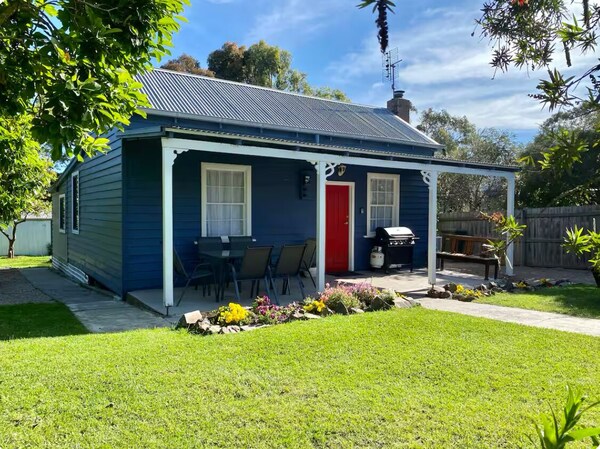 Welcome To The Blue Cottage - Orbost - Orbost
