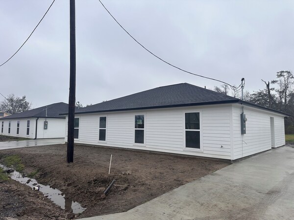 Charming 2-bedroom Townhome In Houma With Wifi And Ac - Houma, LA