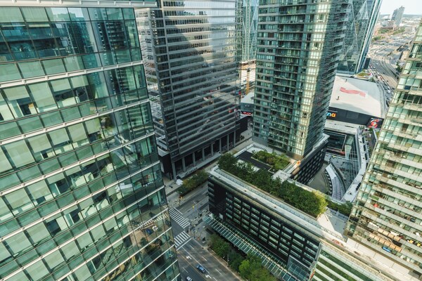 Waterfront 1 Bdr, 2bed, Cn Tower, Parking 4 Guests - Toronto