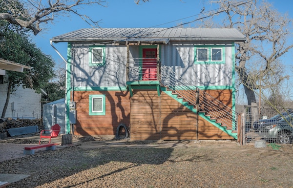 Hummingbird Hill \Ncharming, Centrally Located 1-bedroom Apartment In Kerrville - Kerrville, TX