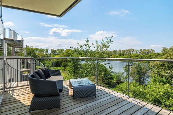 *New* Bauhinia House: Spa Access And Lakeside Home - Cotswolds