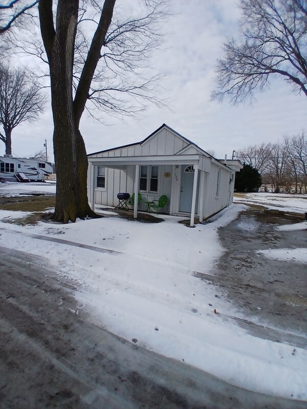 1 Bedroom House In Huron.unit #130 - Lake Erie, PA