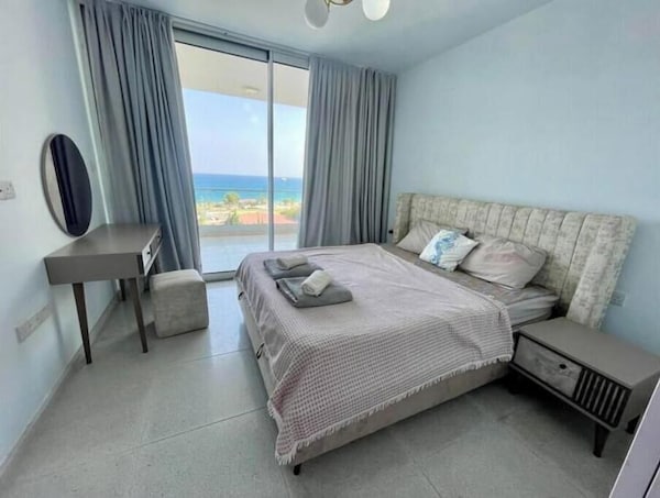 Skyblue Oasis Suite - Cyprus