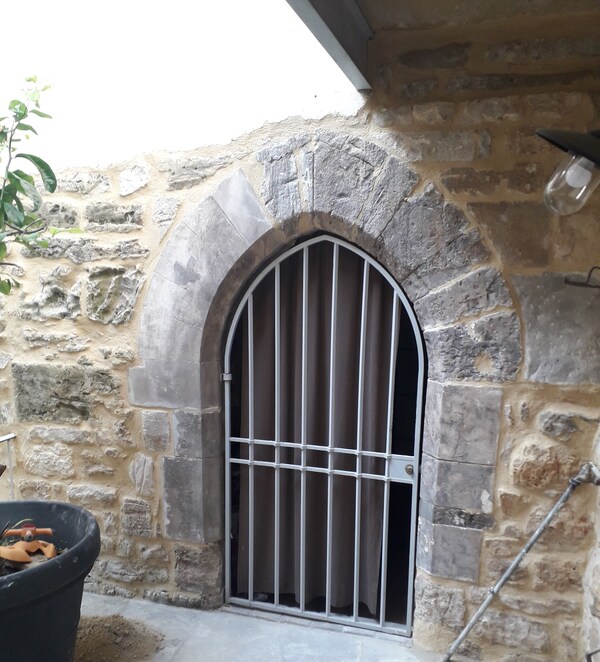 La Maison De Famille D'uzès - Uzès