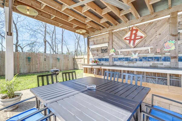 Swim & Unwind: Pet-friendly Home In Spring! - Aéroport George-Bush de Houston (IAH)
