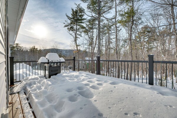 6 Mi To Lake Winnipesaukee: New Hampshire Home - Gilford, NH