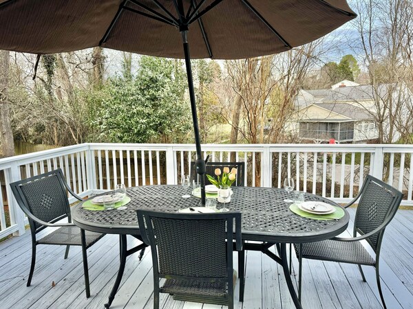 Charming 3-bedroom Bungalow Near Uptown Charlotte! - Charlotte