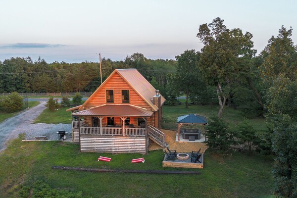 Updated Brow View Cabin With Hot Tub/fire Pit/arcade In Mentone - Mentone, AL