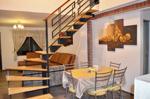 Disfruta De La Ciudad, Y Descansa En Un Excepcional Departamento. - Cuenca