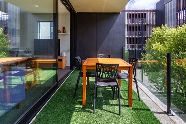 Heart Of The Cbd 1 Bed With Car Park - 利特爾頓