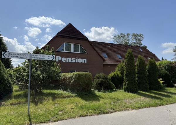 Doppelzimmer Für 3 Gäste Mit 25m² In Neu Hirschburg (271171) - Ribnitz-Damgarten
