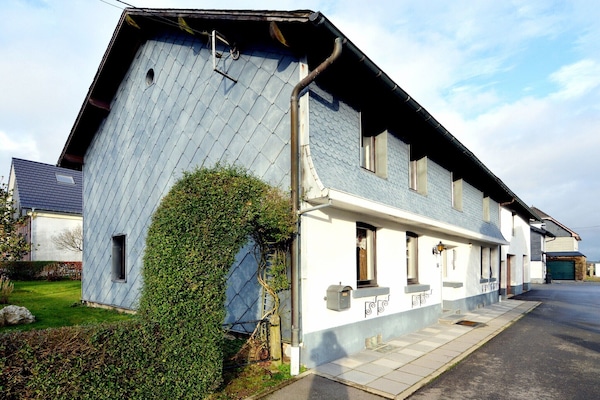 Maison De Vacances Pour 8 Personnes à Butgenbach - Waimes