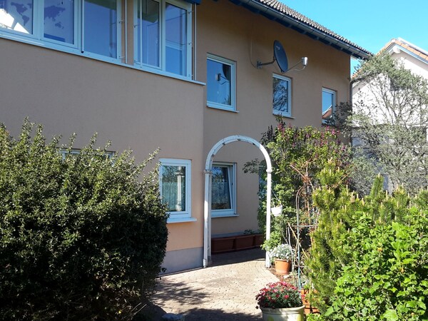 Appartement "Sonnenblick" Avec Vue Sur Les Montagnes, Terrasse Privée Et Wi-fi - Titisee-Neustadt