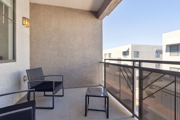 Cozysuites Glendale  - Westgate With Pool! 03 - Avondale, AZ